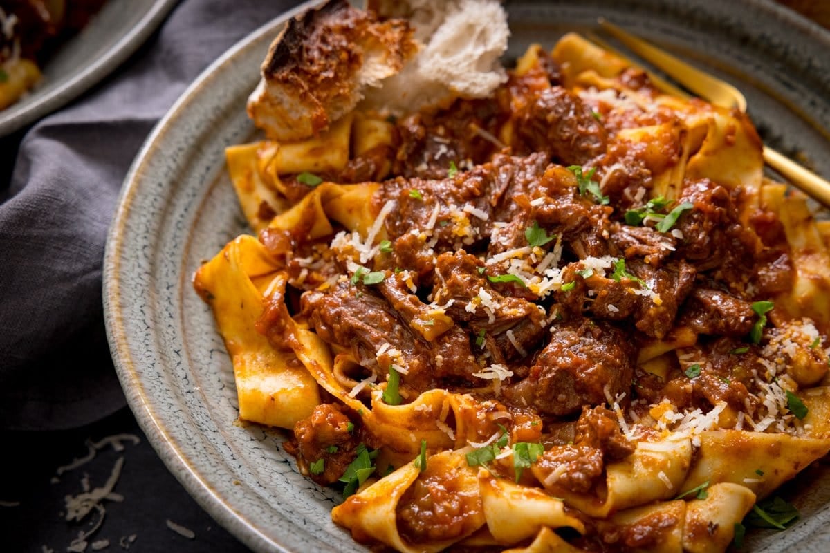 Big Batch Beef Ragu with Pasta - Nicky's Kitchen Sanctuary