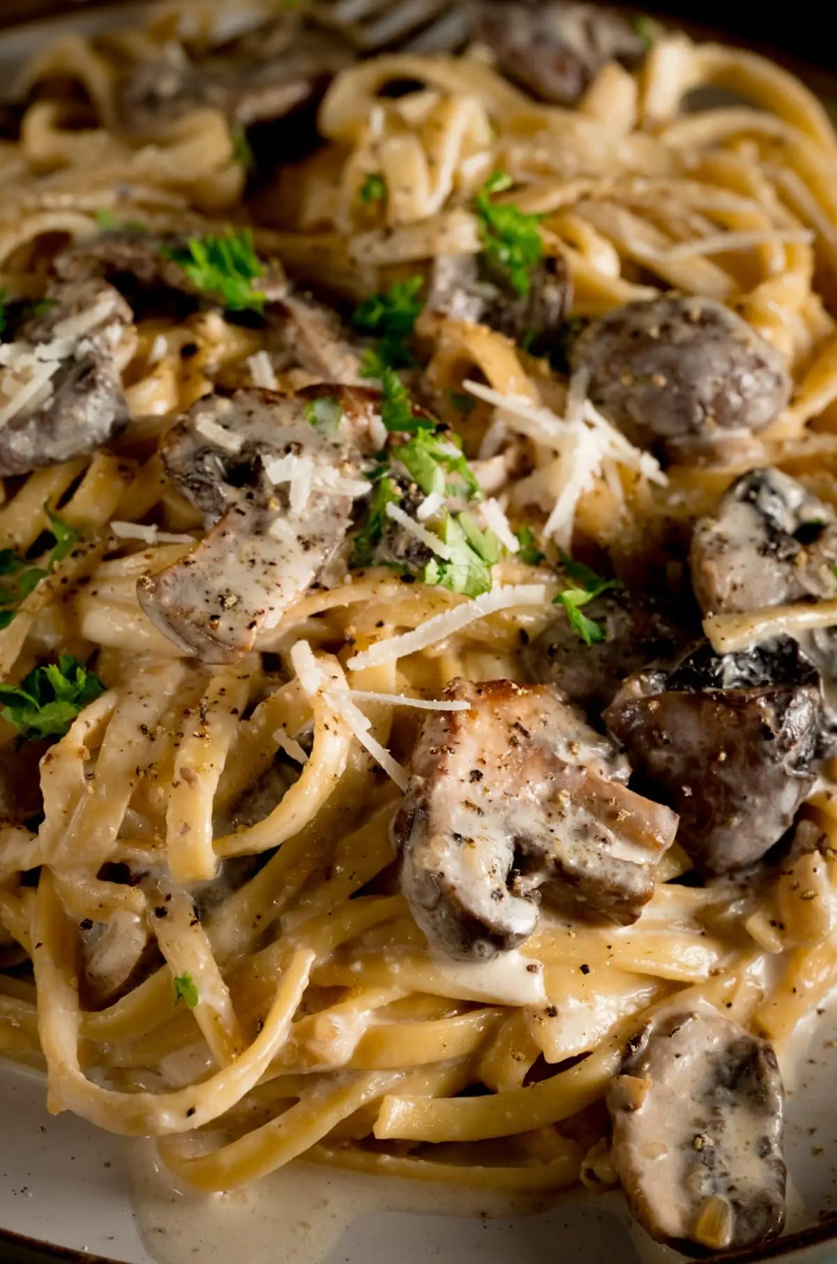 Creamy Mushroom Pasta - Nicky's Kitchen Sanctuary Creamy Mushroom Pasta - Nicky's Kitchen Sanctuary