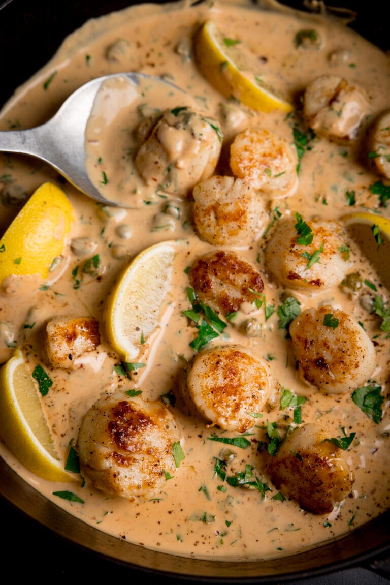 Creamy Garlic Scallops Recipe - Nicky's Kitchen Sanctuary