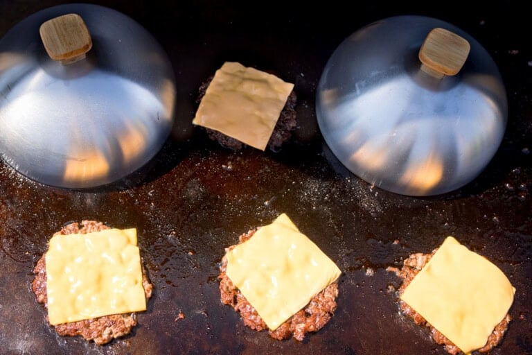 Easy Smash Burger Recipe - Nicky's Kitchen Sanctuary