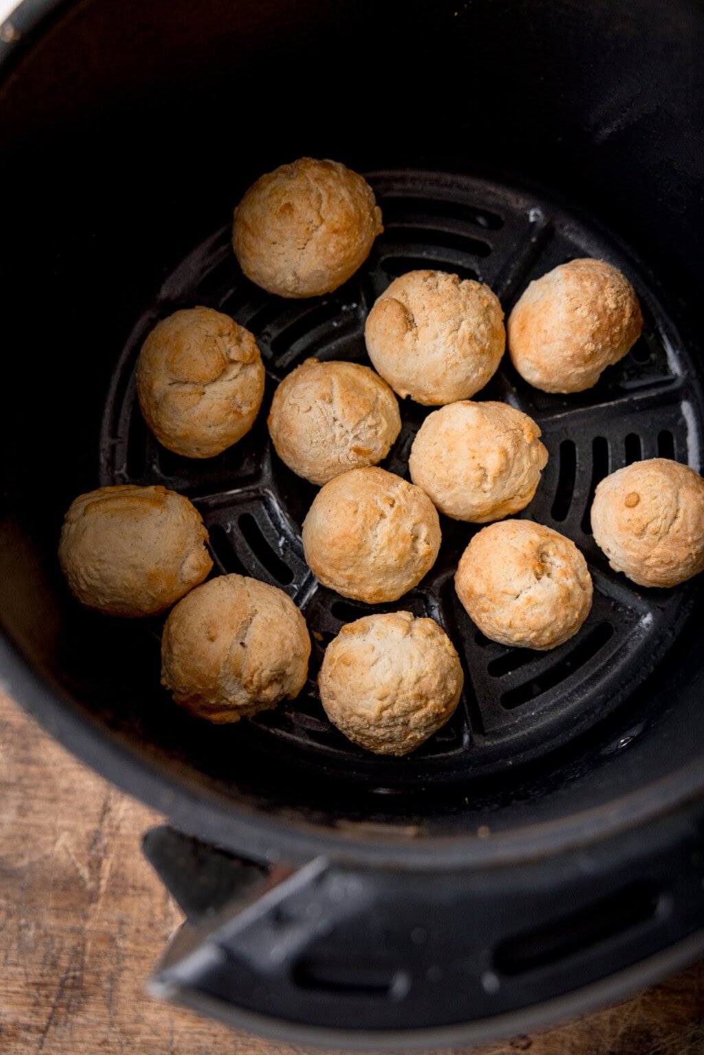 Air Fryer Donut Holes - Nicky's Kitchen Sanctuary Air Fryer Donut Holes - Nicky's Kitchen Sanctuary