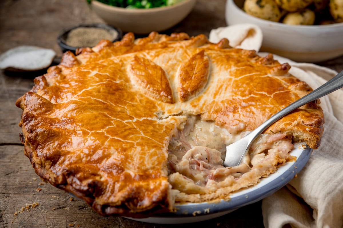 Rooster and Ham Pie - Nicky's Kitchen Sanctuary - Recipes Vista