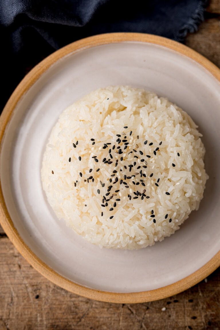 Thai Sticky Rice (rice cooker and saucepan method) - Nicky's Kitchen ...