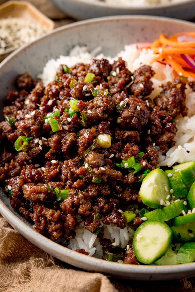Vietnamese-style Caramelized Minced Beef Rice Bowls - Nicky's Kitchen ...
