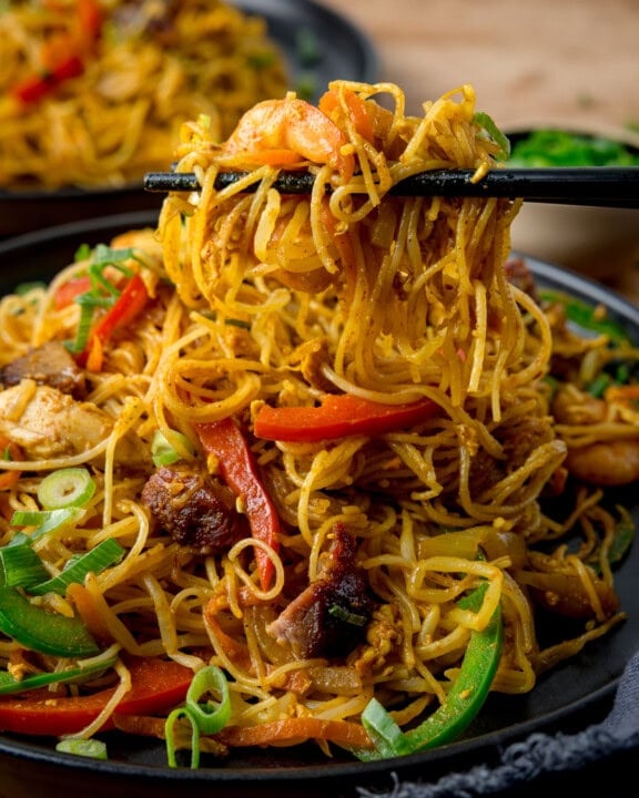 Singapore Noodles - Takeaway Style at Home